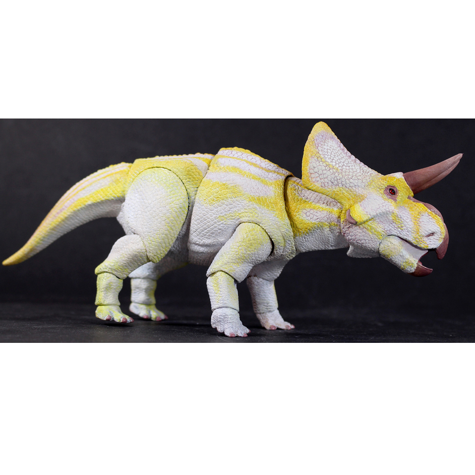 Beasts of the Mesozoic Zuniceratops christopheri dinosaur model